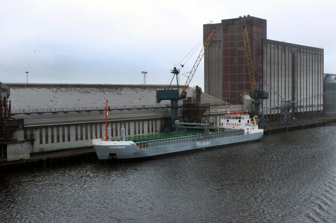 Flinter Shipping heads towards the rocks after ING withdraws funding ...